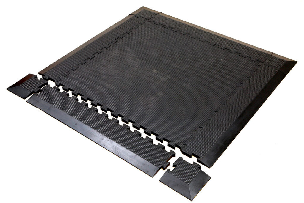 20mm Interlocking Rubber Stable Mats - Quattro Products Limited